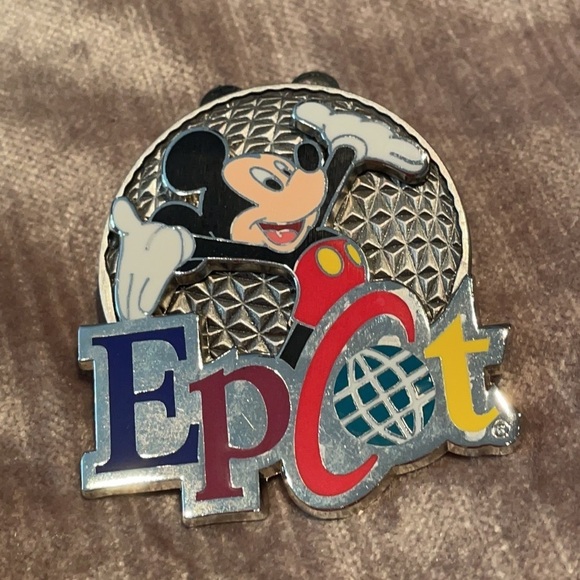 Disney | Jewelry | 208 Disney Pin Epcot Mickey Parks Collection | Poshmark